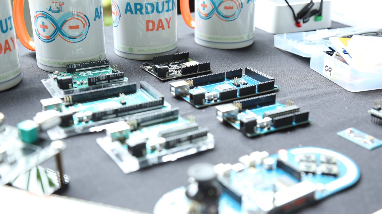 ¡Vive la Tecnología en el Arduino Days 2024 en la Institución Universitaria Pascual Bravo! » Al ...